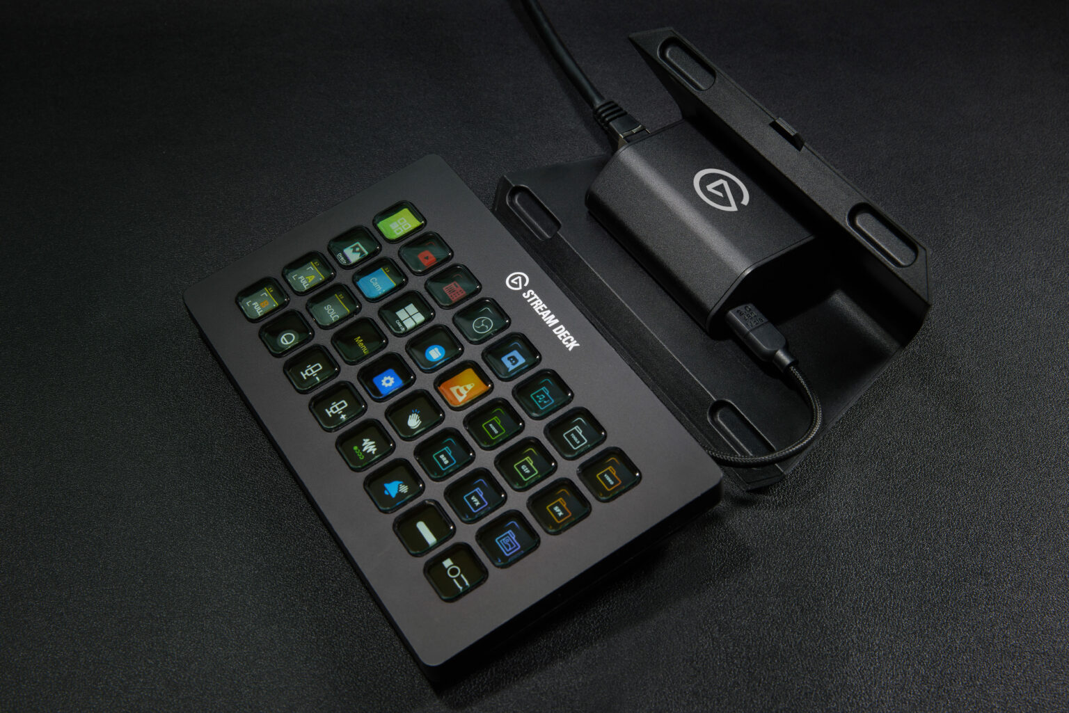 Elgato Network Dock Review: Remote Access for Stream Deck Anywhere ...